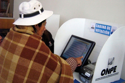 Onpe demuestra que voto electrónico presencial preserva secreto del ...
