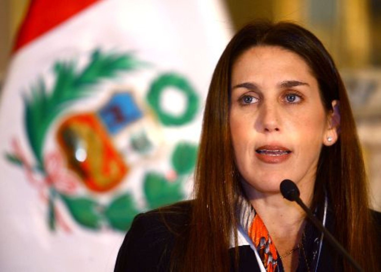 Congresista Lizárraga solicita suspender selección de candidatos al TC ...