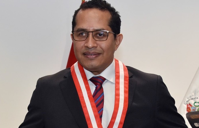 Roberto Burneo, nuevo presidente del JNE: "Daré lo mejor de mí para el ...