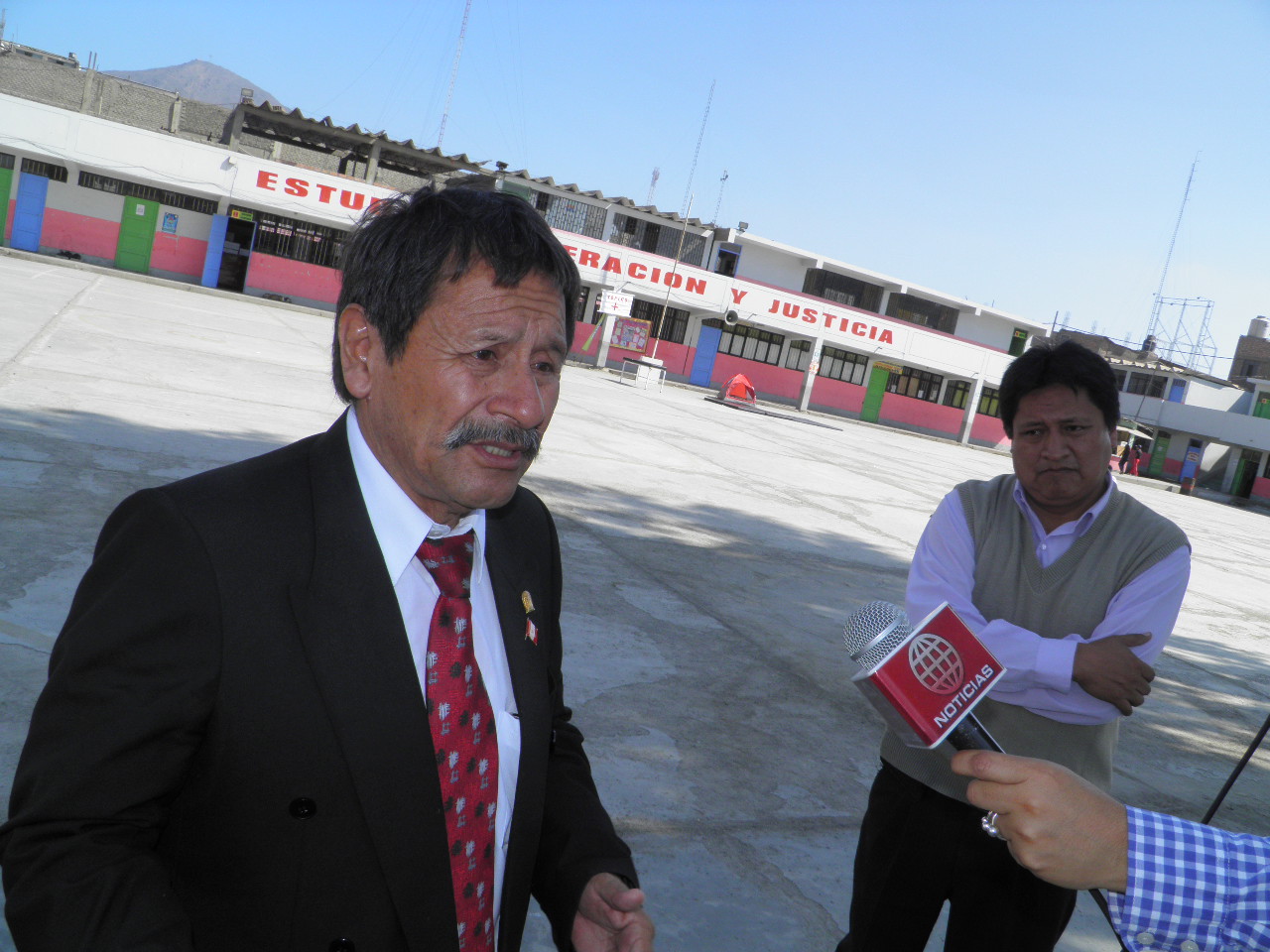 Ugel Santa elabora plan de contingencia para colegios en alto riesgo ...